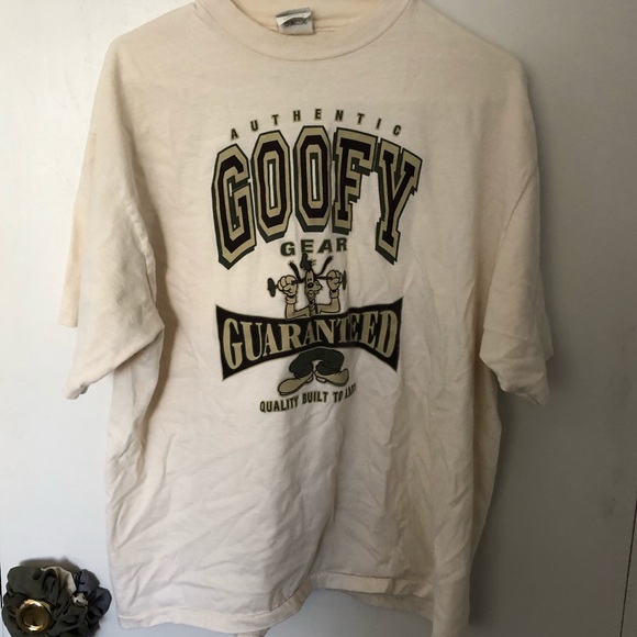 Disney | Tops | Vintage Goofy Tshirt | Poshmark